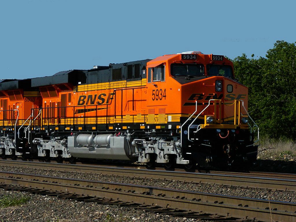 BNSF 5934
